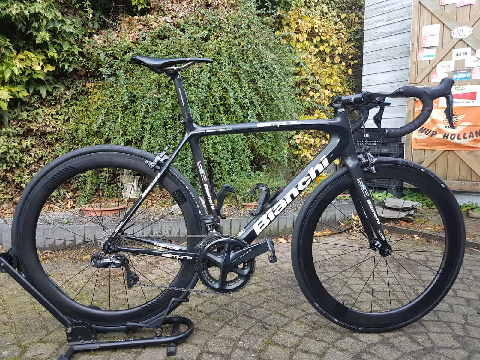 Foto's - Carbon Racing Cycle Sports | Racefietswielen